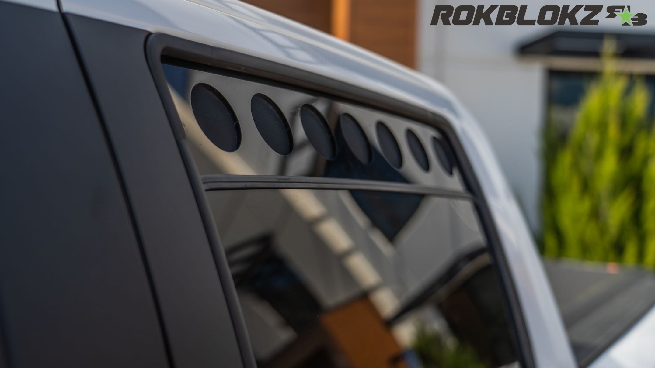 GMC Canyon 2023+ Window Vents — RokBlokz